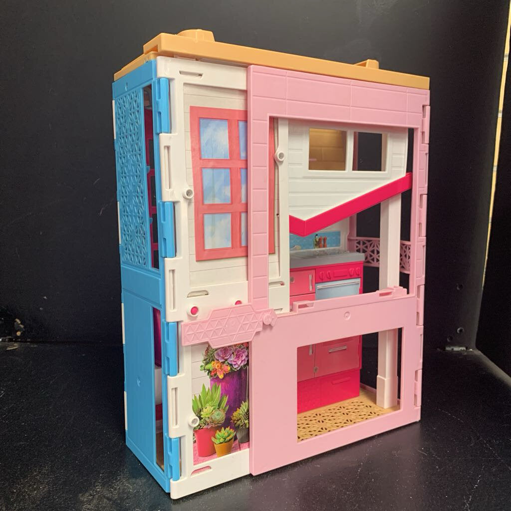 Folding Dreamhouse – Encore Kids Consignment